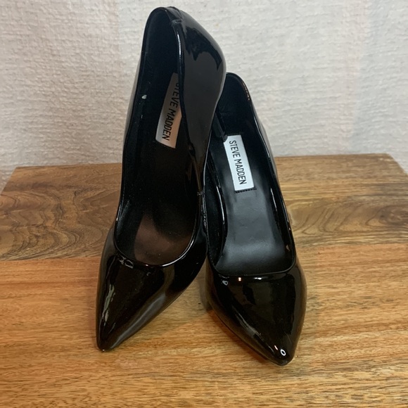 Steve Madden | Shoes | Steve Madden Classic Black Patent Stilettos ...